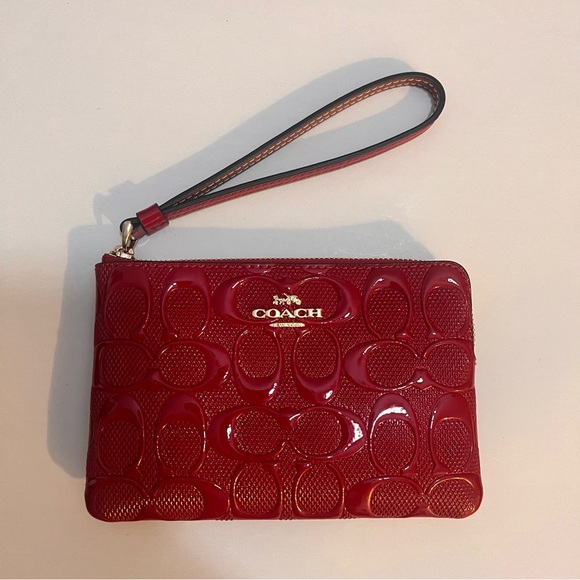Coach | Bags | Coach Corner Zip In Signature Leather | Poshmark